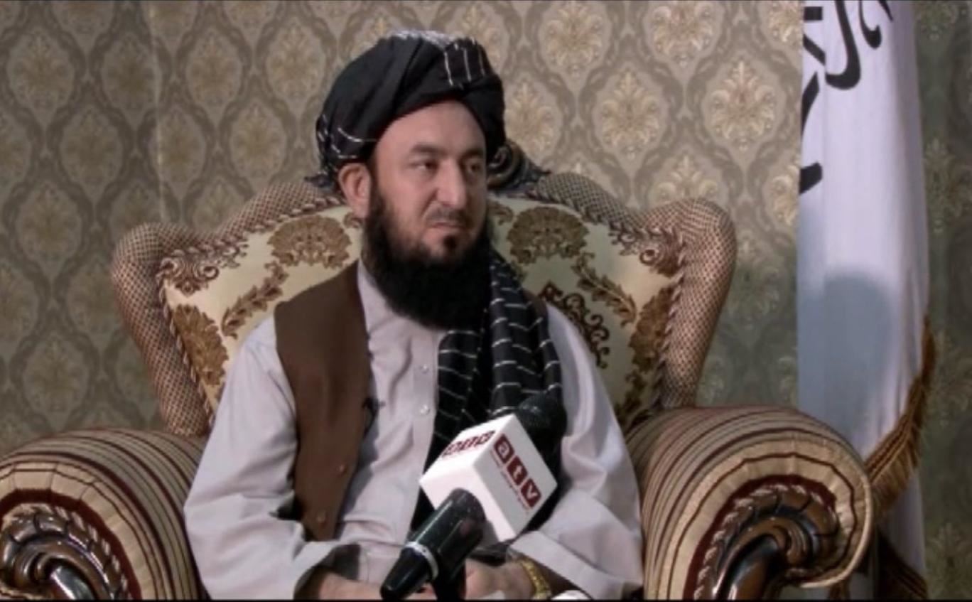 رادیو نشاط قطع همکاری صلاحالدین ایوبی با طالبان بر سر حقوق زنان و